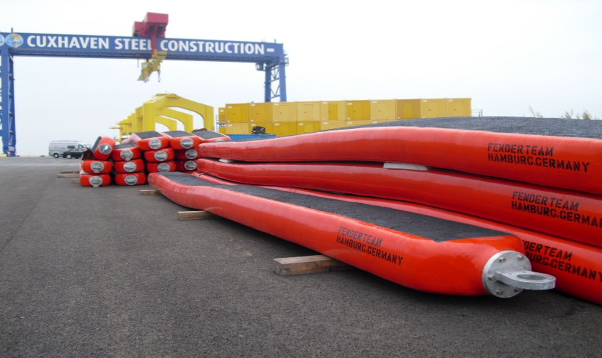 Offshore Base LP 8 | Cuxhaven | Germany - ShibataFenderTeam