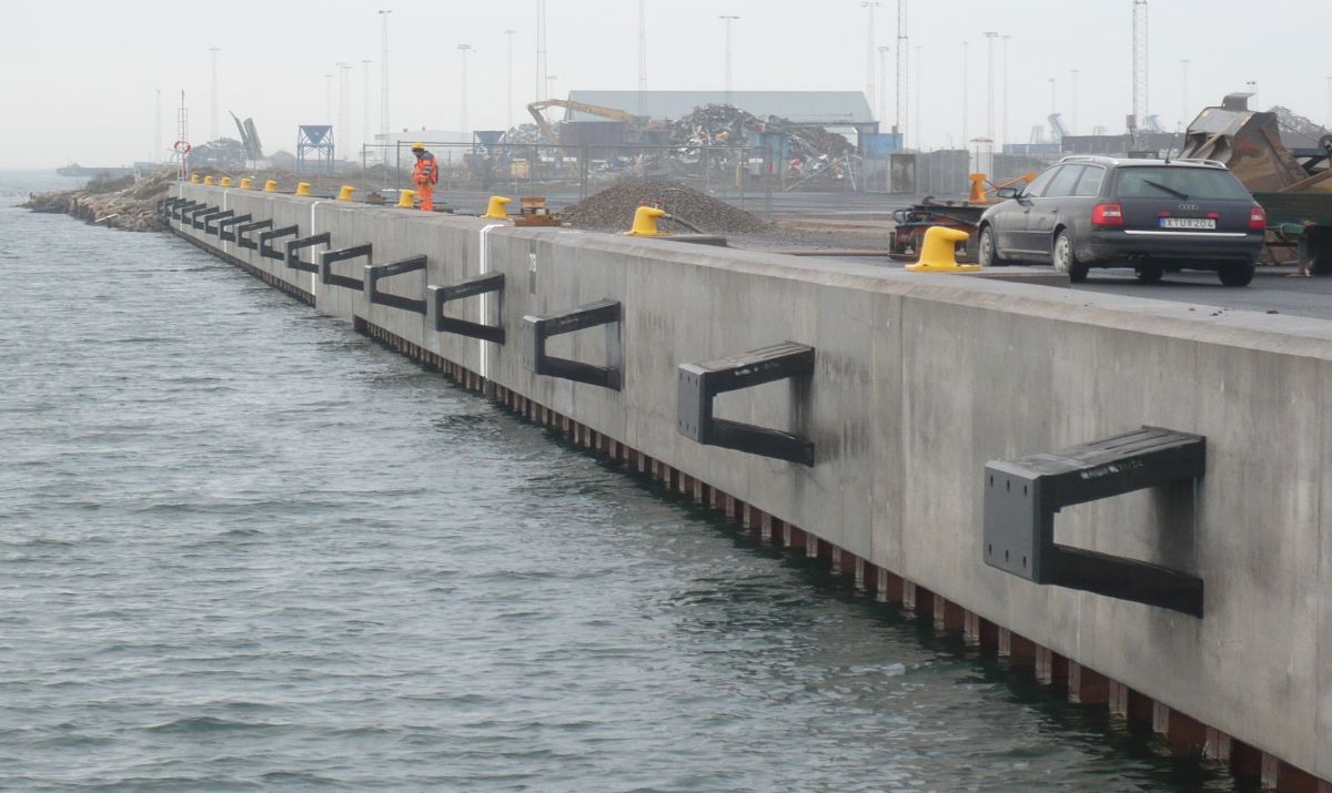 Quay 713 + 714 | Malmø | Sweden - ShibataFenderTeam