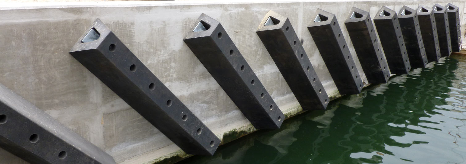 V Fender - Marine Rubber Fender - ShibataFenderTeam