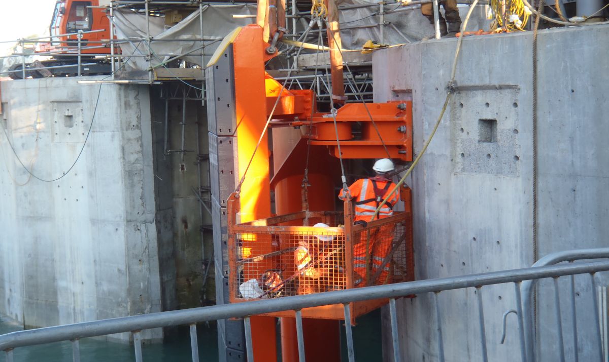 Berth 3, Pier A | Dover | United Kingdom - ShibataFenderTeam